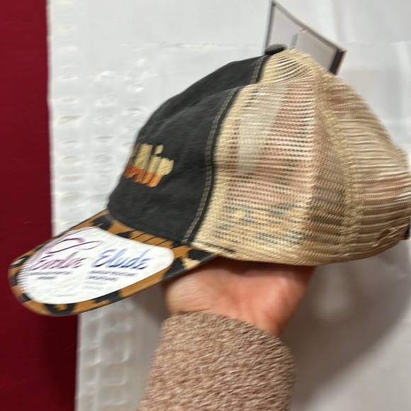 infinity her | Accessories | New Desert Air Hat Cheetah Print Bill Gray ...